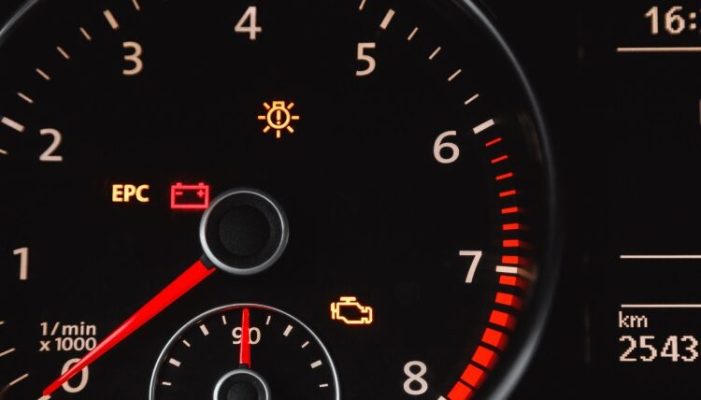 Pay Attention to These Dashboard Warning Indicators - Expert Car Review